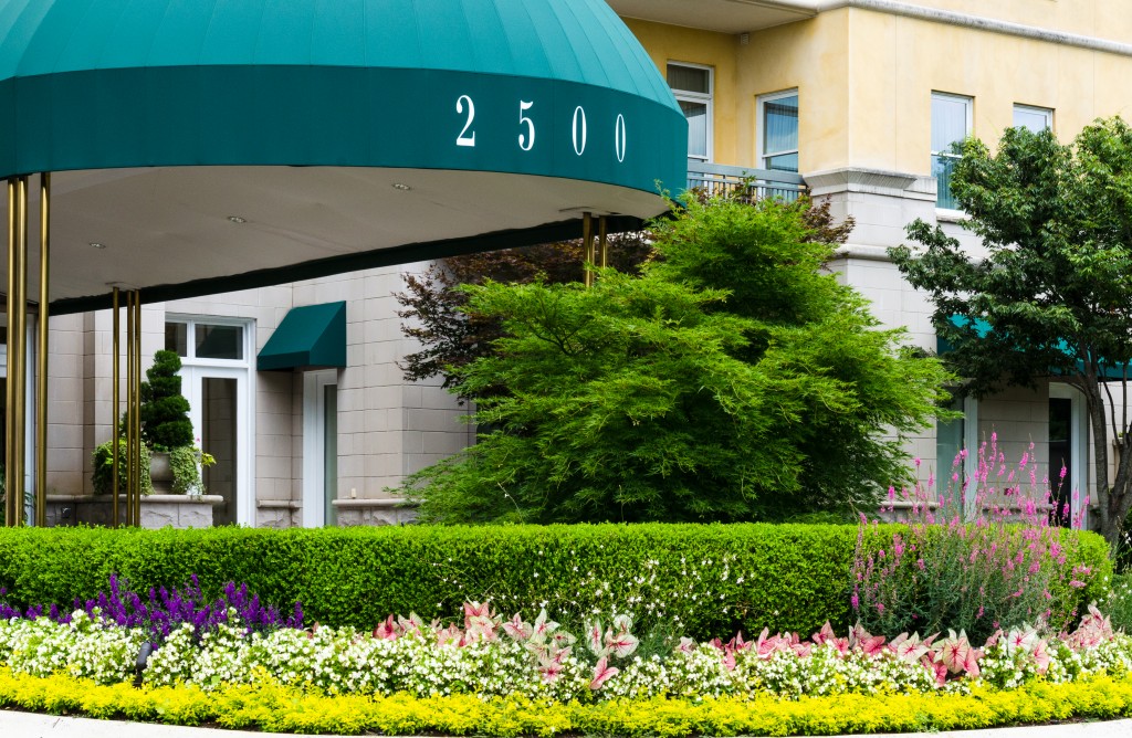 Concierge and Valet - 2500 Peachtree